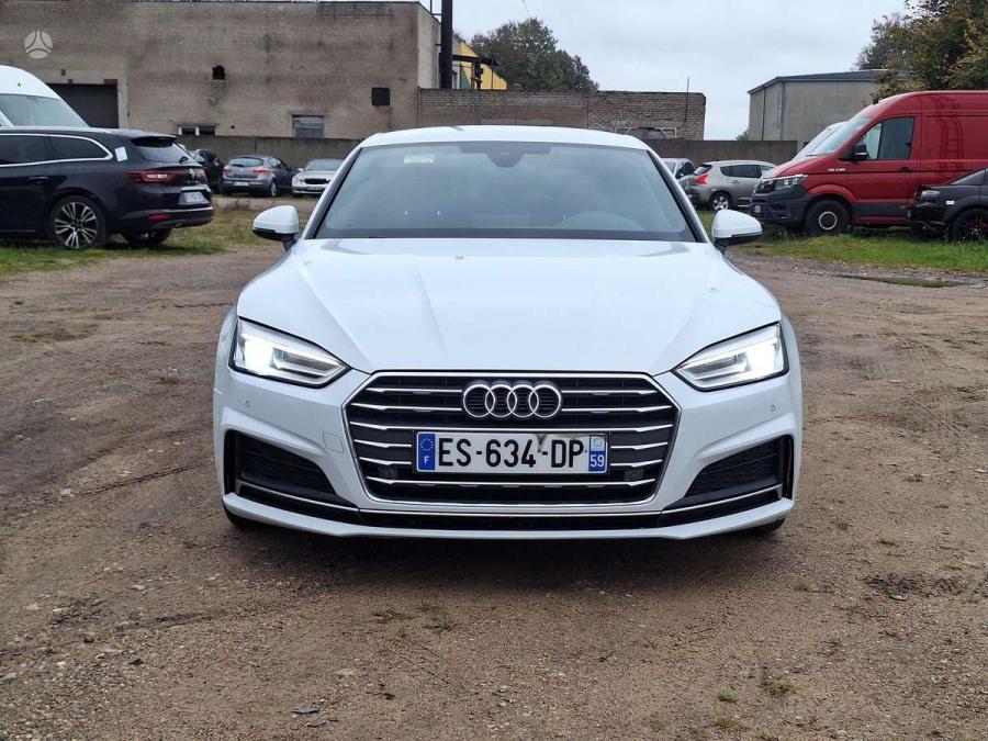 Белый Ауди A5 Sportback 2017 в Таураге, объемом двигателя 2.00 л и пробегом 202 тыс. км за 15200 €, фото 8 на AUTOMOTO.COM.LV