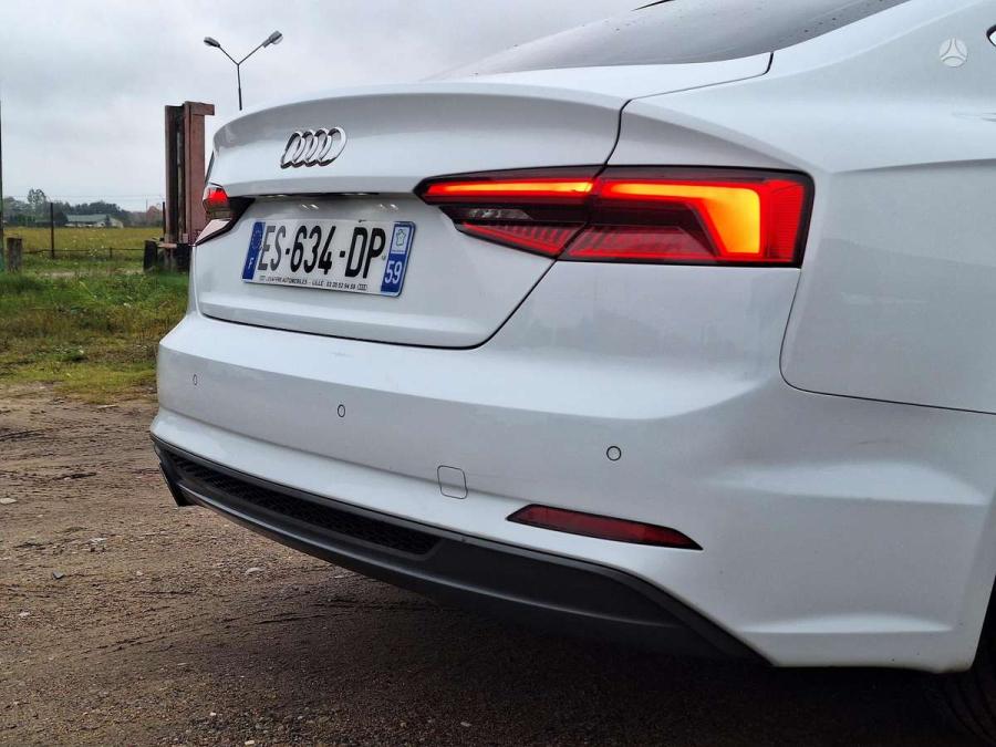 Белый Ауди A5 Sportback 2017 в Таураге, объемом двигателя 2.00 л и пробегом 202 тыс. км за 15200 €, фото 28 на AUTOMOTO.COM.LV