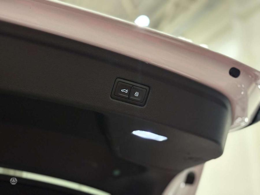 White Audi A5 Sportback 2020 in Vilnius, with an engine capacity of 1.98 L and mileage of 91 thousand km for 29990 €, photo 37 on AUTOMOTO.COM.LV