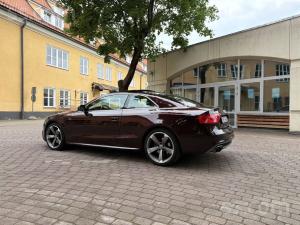 Violets Audi A5 2014 Rīga, ar dzinēja tilpumu 2.00 L un nobraukumu 156 tūkst. km par 13600 €, foto 4 vietnē AUTOMOTO.COM.LV