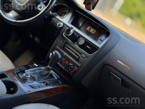 Violet Audi A5 2010 in Riga, with an engine capacity of 2.70 L and mileage of 297 thousand km for 6900 €, photo 12 on AUTOMOTO.COM.LV