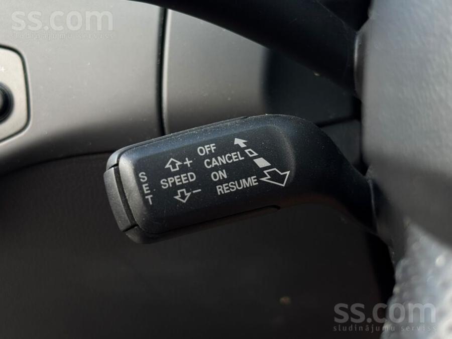 Violet Audi A5 2010 in Riga, with an engine capacity of 2.70 L and mileage of 297 thousand km for 6900 €, photo 15 on AUTOMOTO.COM.LV