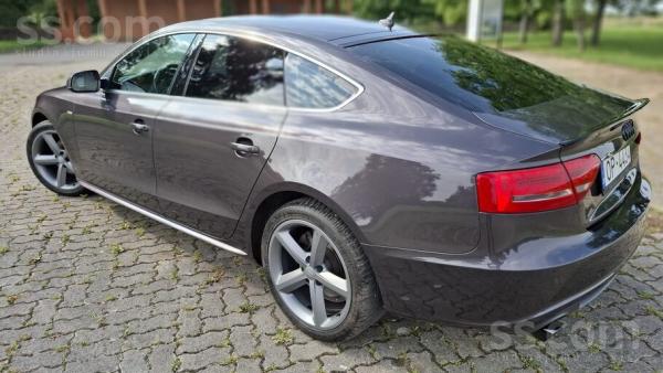 Violets Audi A5 2010 Rīga, ar dzinēja tilpumu 2.00 L un nobraukumu 138 tūkst. km par 9500 €, foto 7 vietnē AUTOMOTO.COM.LV