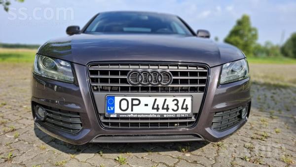Violets Audi A5 2010 Rīga, ar dzinēja tilpumu 2.00 L un nobraukumu 138 tūkst. km par 9500 €, foto 8 vietnē AUTOMOTO.COM.LV
