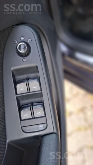 Violets Audi A5 2010 Rīga, ar dzinēja tilpumu 2.00 L un nobraukumu 138 tūkst. km par 9500 €, foto 17 vietnē AUTOMOTO.COM.LV