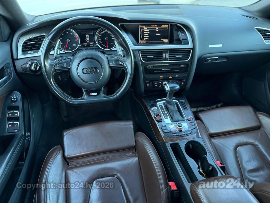 Violets Audi A5 2013 Tartu, ar dzinēja tilpumu 3.00 L un nobraukumu 0 tūkst. km par 6000 €, foto 9 vietnē AUTOMOTO.COM.LV