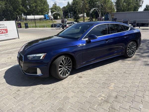 Violet Audi A5 2022 in Kaunas, with an engine capacity of 2.00 L and mileage of 156 thousand km for 26500 €, photo 1 on AUTOMOTO.COM.LV