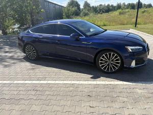 Violet Audi A5 2022 in Kaunas, with an engine capacity of 2.00 L and mileage of 156 thousand km for 26500 €, photo 3 on AUTOMOTO.COM.LV