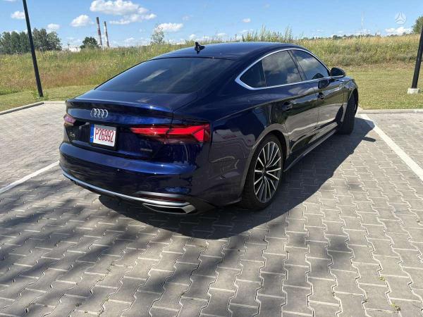 Violet Audi A5 2022 in Kaunas, with an engine capacity of 2.00 L and mileage of 156 thousand km for 26500 €, photo 5 on AUTOMOTO.COM.LV