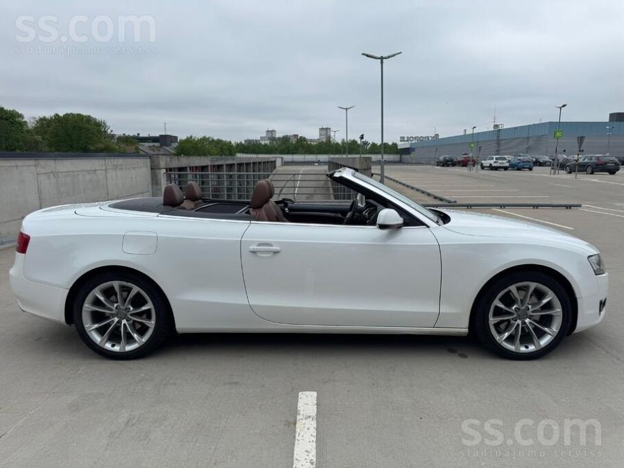 Balts Audi A5 2009 Rīga, ar dzinēja tilpumu 2.70 L un nobraukumu 231 tūkst. km par 5490 €, foto 4 vietnē AUTOMOTO.COM.LV