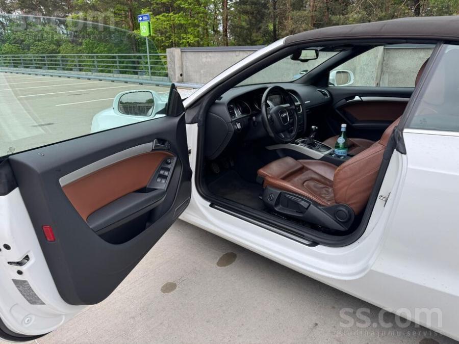 Balts Audi A5 2009 Rīga, ar dzinēja tilpumu 2.70 L un nobraukumu 231 tūkst. km par 5490 €, foto 9 vietnē AUTOMOTO.COM.LV