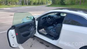 Balts Audi A5 2007 Alūksne, ar dzinēja tilpumu 3.00 L un nobraukumu 0 tūkst. km par 4600 €, foto 17 vietnē AUTOMOTO.COM.LV