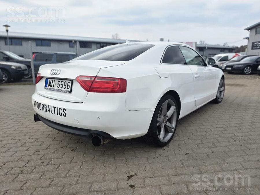 Balts Audi A5 2008 Rīga, ar dzinēja tilpumu 2.70 L un nobraukumu 0 tūkst. km par 5295 €, foto 4 vietnē AUTOMOTO.COM.LV