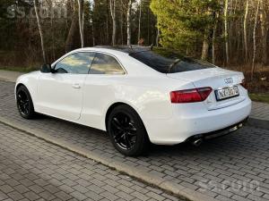 Balts Audi A5 2008 Liepāja, ar dzinēja tilpumu 2.70 L un nobraukumu 277 tūkst. km par 6995 €, foto 6 vietnē AUTOMOTO.COM.LV