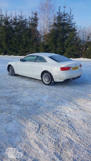 White Audi A5 2008 in Vilnius, with an engine capacity of 2.00 L and mileage of 155 thousand km for 1999 €, photo 2 on AUTOMOTO.COM.LV