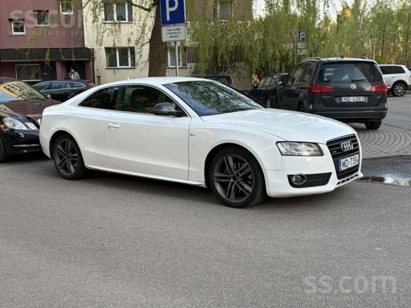 Белый Ауди А5 2008 в Рига, объемом двигателя 2.70 л и пробегом 361 тыс. км за 5500 €, фото 2 на AUTOMOTO.COM.LV
