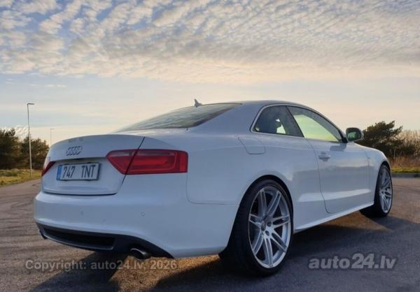Balts Audi A5 2008 Tallina, ar dzinēja tilpumu 3.00 L un nobraukumu 367 tūkst. km par 7500 €, foto 7 vietnē AUTOMOTO.COM.LV