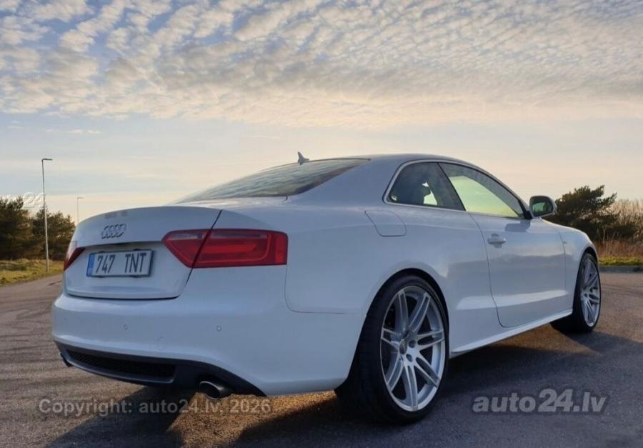 Balts Audi A5 2008 Tallina, ar dzinēja tilpumu 3.00 L un nobraukumu 367 tūkst. km par 7500 €, foto 8 vietnē AUTOMOTO.COM.LV