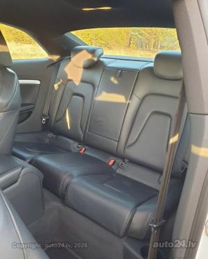 Balts Audi A5 2008 Tallina, ar dzinēja tilpumu 3.00 L un nobraukumu 367 tūkst. km par 7500 €, foto 15 vietnē AUTOMOTO.COM.LV
