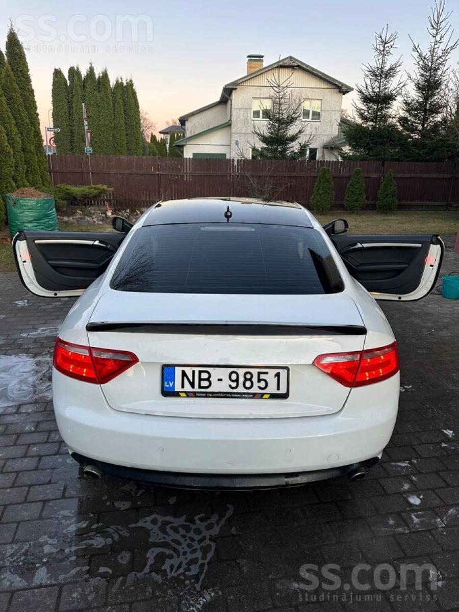 Balts Audi A5 2008 Rīga, ar dzinēja tilpumu 2.70 L un nobraukumu 368 tūkst. km par 5400 €, foto 3 vietnē AUTOMOTO.COM.LV