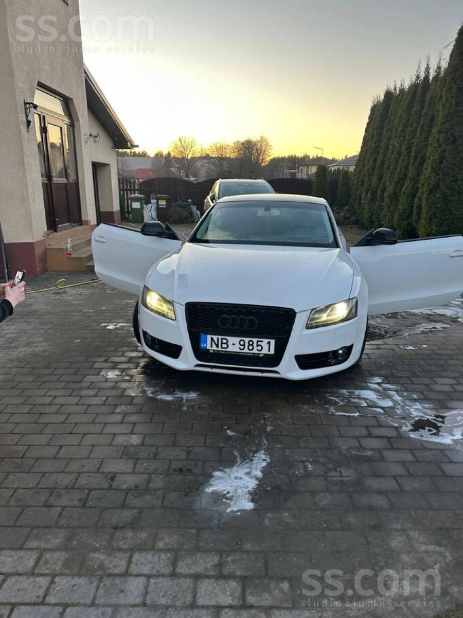 Balts Audi A5 2008 Rīga, ar dzinēja tilpumu 2.70 L un nobraukumu 368 tūkst. km par 5400 €, foto 4 vietnē AUTOMOTO.COM.LV