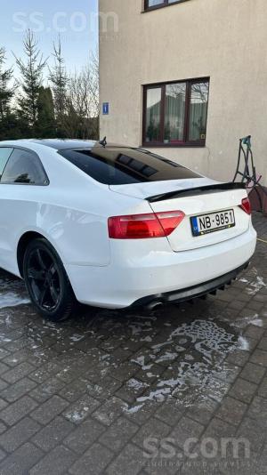 Balts Audi A5 2008 Rīga, ar dzinēja tilpumu 2.70 L un nobraukumu 368 tūkst. km par 5400 €, foto 6 vietnē AUTOMOTO.COM.LV