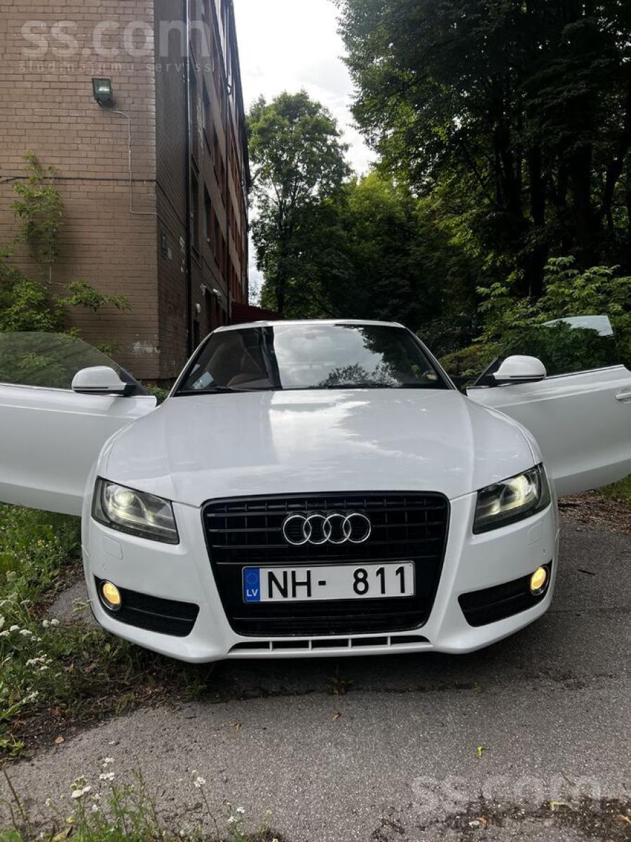 White Audi A5 2008 in Riga, with an engine capacity of 3.00 L and mileage of 252 thousand km for 7600 €, photo 3 on AUTOMOTO.COM.LV