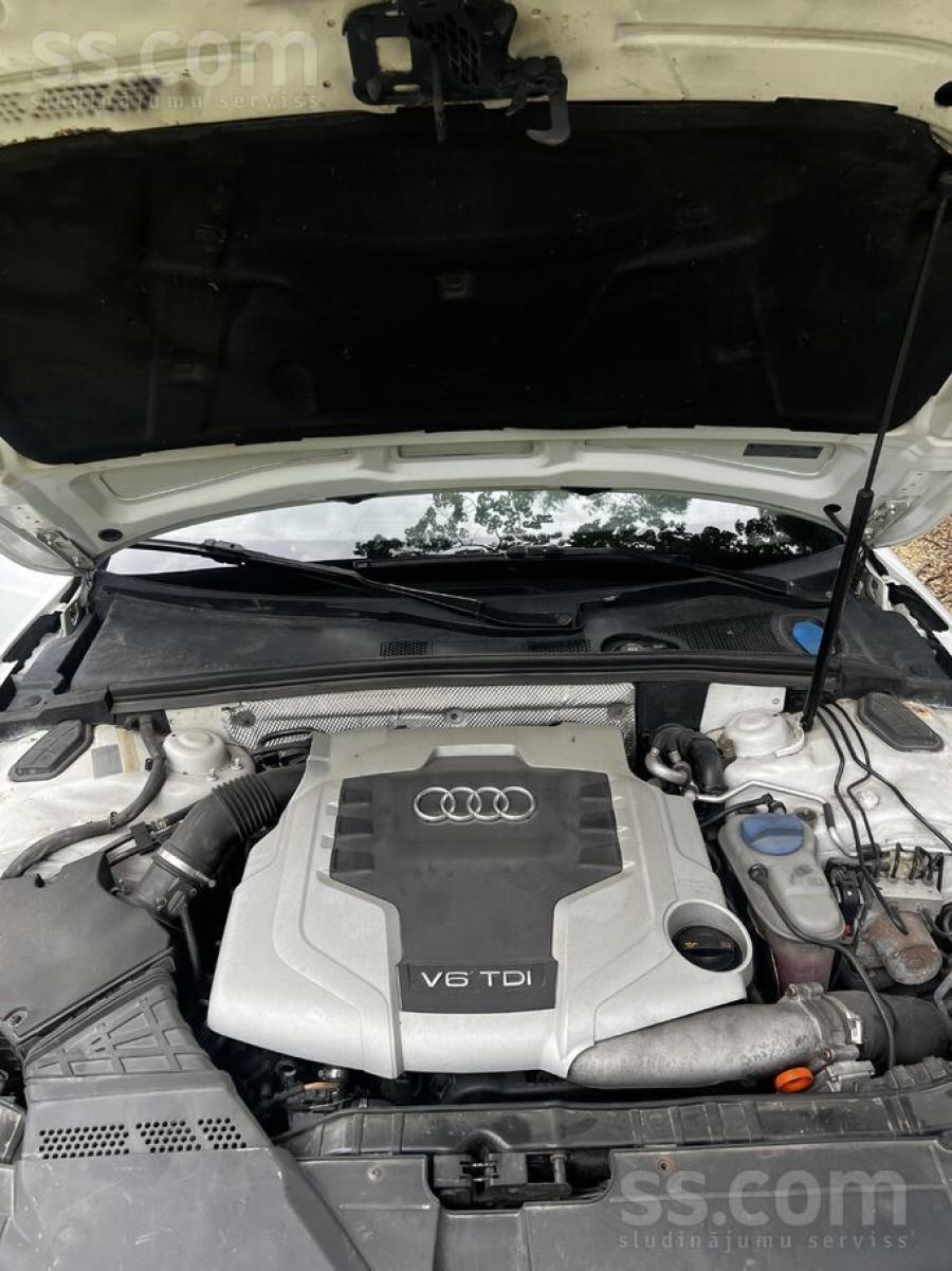 White Audi A5 2008 in Riga, with an engine capacity of 3.00 L and mileage of 252 thousand km for 7600 €, photo 9 on AUTOMOTO.COM.LV
