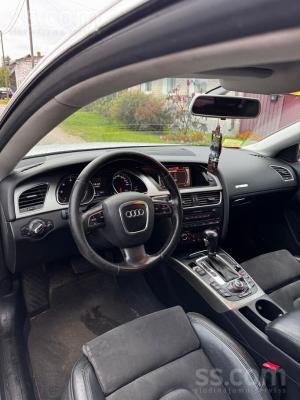 Белый Ауди А5 2008 в Даугавпилс, объемом двигателя 2.70 л и пробегом 308 тыс. км за 4800 €, фото 4 на AUTOMOTO.COM.LV