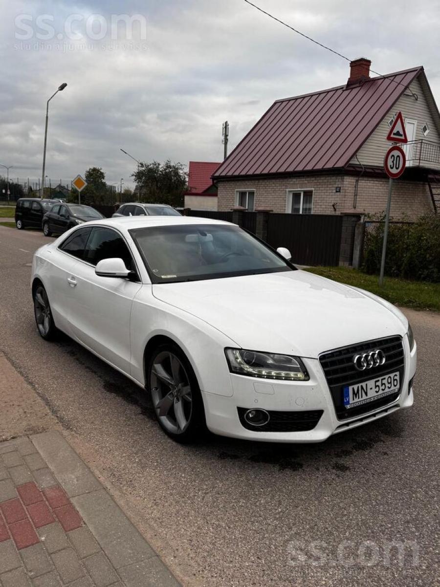 Белый Ауди А5 2008 в Даугавпилс, объемом двигателя 2.70 л и пробегом 308 тыс. км за 4800 €, фото 6 на AUTOMOTO.COM.LV