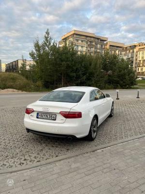 Белый Ауди А5 2008 в Вильнюс, объемом двигателя 2.97 л и пробегом 368 тыс. км за 5500 €, фото 5 на AUTOMOTO.COM.LV