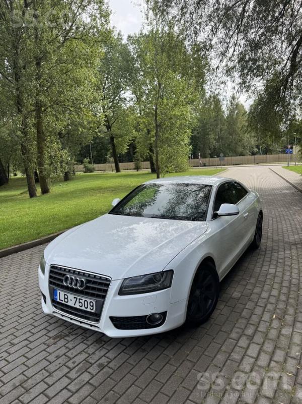Balts Audi A5 2008 Liepāja, ar dzinēja tilpumu 2.70 L un nobraukumu 307 tūkst. km par 6800 €, foto 1 vietnē AUTOMOTO.COM.LV