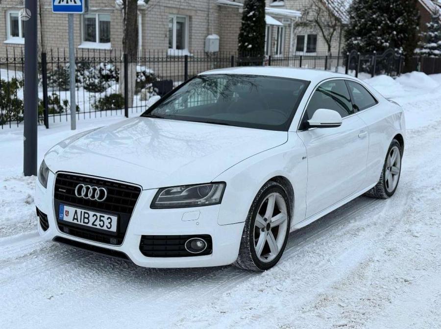 White Audi A5 2009 in Ukmerge, with an engine capacity of 2.70 L and mileage of 294 thousand km for 5199 €, photo 1 on AUTOMOTO.COM.LV