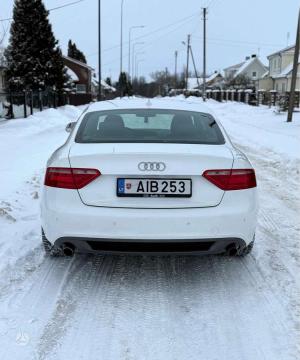 White Audi A5 2009 in Ukmerge, with an engine capacity of 2.70 L and mileage of 294 thousand km for 5199 €, photo 6 on AUTOMOTO.COM.LV