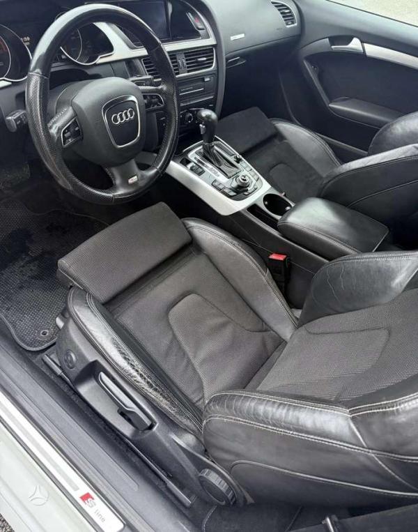 Balts Audi A5 2009 Ukmergė, ar dzinēja tilpumu 2.70 L un nobraukumu 294 tūkst. km par 5199 €, foto 10 vietnē AUTOMOTO.COM.LV