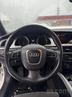 White Audi A5 2009 in Riga, with an engine capacity of 2.70 L and mileage of 269 thousand km for 5900 €, photo 6 on AUTOMOTO.COM.LV