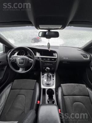 White Audi A5 2009 in Riga, with an engine capacity of 2.70 L and mileage of 269 thousand km for 5900 €, photo 7 on AUTOMOTO.COM.LV