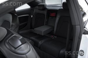 Balts Audi A5 2009 Rīga, ar dzinēja tilpumu 2.00 L un nobraukumu 310 tūkst. km par 7490 €, foto 13 vietnē AUTOMOTO.COM.LV