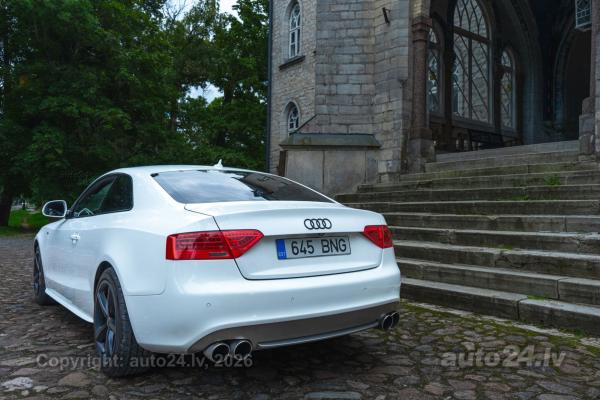 Balts Audi A5 2009 Saue, ar dzinēja tilpumu 3.00 L un nobraukumu 301 tūkst. km par 7999 €, foto 7 vietnē AUTOMOTO.COM.LV