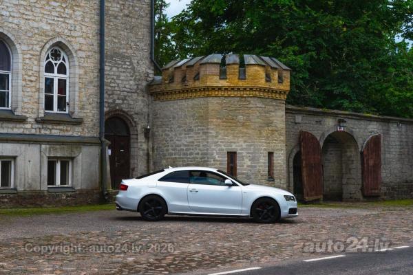 Balts Audi A5 2009 Saue, ar dzinēja tilpumu 3.00 L un nobraukumu 301 tūkst. km par 7999 €, foto 11 vietnē AUTOMOTO.COM.LV
