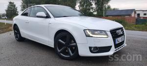 Balts Audi A5 2009 Jelgava, ar dzinēja tilpumu 3.00 L un nobraukumu 250 tūkst. km par 7770 €, foto  vietnē AUTOMOTO.COM.LV