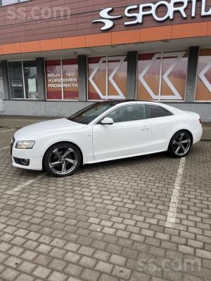 White Audi A5 2010 in Riga, with an engine capacity of 2.70 L and mileage of 303 thousand km for 9300 €, photo 3 on AUTOMOTO.COM.LV