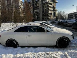 Balts Audi A5 2010 Viļņa, ar dzinēja tilpumu 3.20 L un nobraukumu 275 tūkst. km par 2000 €, foto 6 vietnē AUTOMOTO.COM.LV
