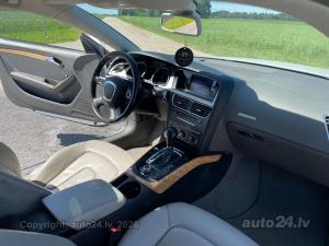 Balts Audi A5 2010 Tallina, ar dzinēja tilpumu 2.00 L un nobraukumu 275 tūkst. km par 8000 €, foto 7 vietnē AUTOMOTO.COM.LV