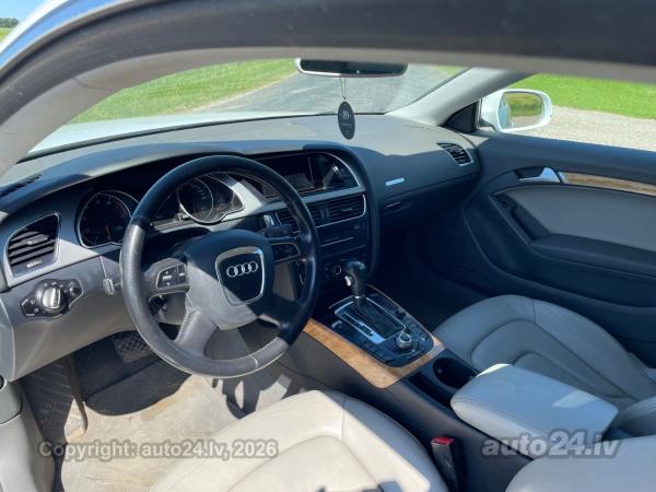 Белый Ауди А5 2010 в Таллин, объемом двигателя 2.00 л и пробегом 275 тыс. км за 8000 €, фото 7 на AUTOMOTO.COM.LV