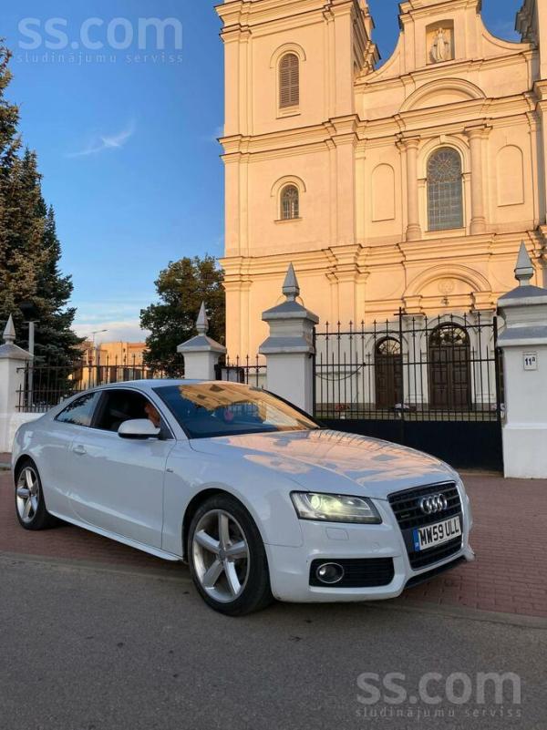 Audi A5 2010 in Daugavpils on AUTOMOTO.COM.LV White Audi A5 2010 in Daugavpils, with an engine capacity of 2.00 L and mileage of 270 thousand km for 2500 €, photo 6 on AUTOMOTO.COM.LV