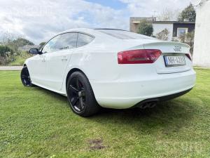Balts Audi A5 2010 Rīga, ar dzinēja tilpumu 2.00 L un nobraukumu 248 tūkst. km par 6980 €, foto 6 vietnē AUTOMOTO.COM.LV
