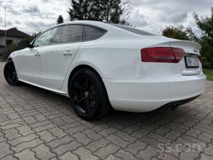 Balts Audi A5 2010 Rīga, ar dzinēja tilpumu 2.00 L un nobraukumu 248 tūkst. km par 6980 €, foto 10 vietnē AUTOMOTO.COM.LV