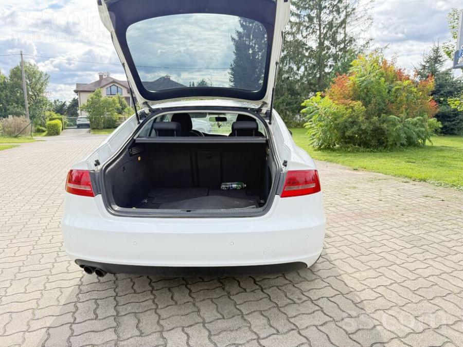 Balts Audi A5 2010 Rīga, ar dzinēja tilpumu 2.00 L un nobraukumu 248 tūkst. km par 6980 €, foto 14 vietnē AUTOMOTO.COM.LV