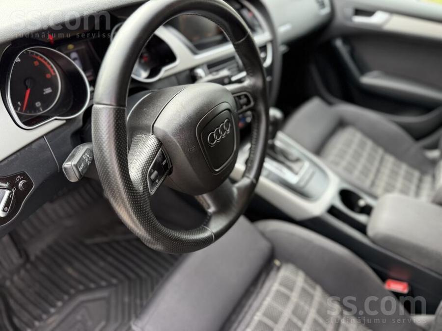 Balts Audi A5 2010 Rīga, ar dzinēja tilpumu 2.00 L un nobraukumu 248 tūkst. km par 6980 €, foto 15 vietnē AUTOMOTO.COM.LV